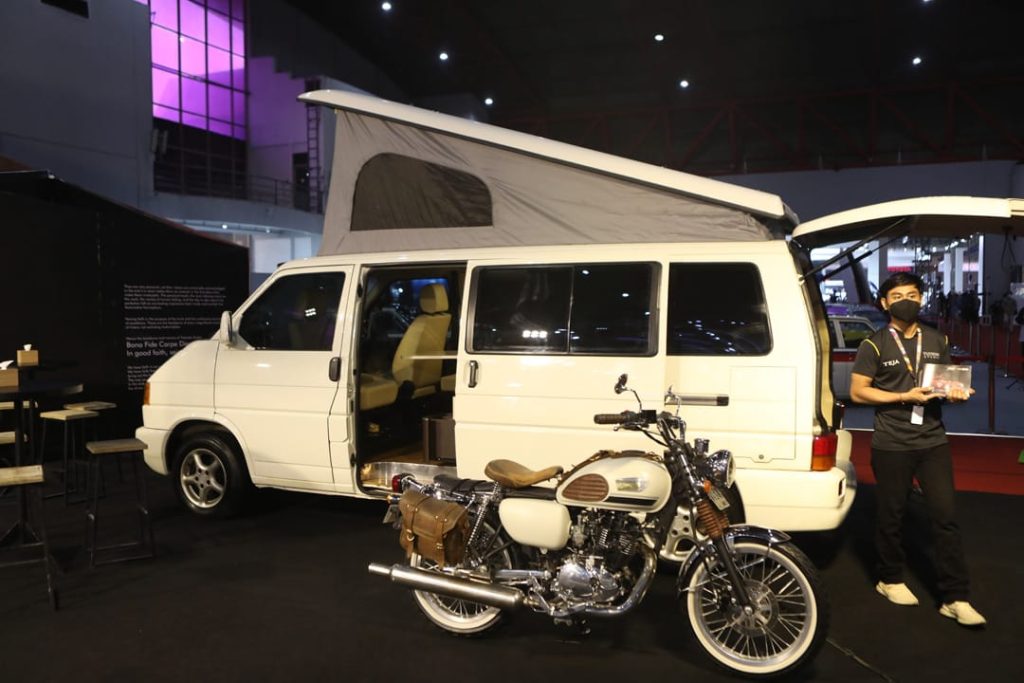 Wow.. Mobil Klasik Karya Tuksedo Studio Bali Mejeng di IIMS Hybrid 2022 ...